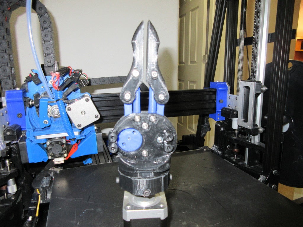 Axis 6 for Moveo Modified Robot Arm with Openbuilds universal mount ...