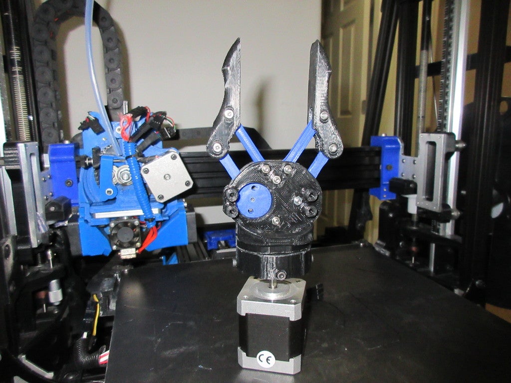 Axis 6 for Moveo Modified Robot Arm with Openbuilds universal mount ...