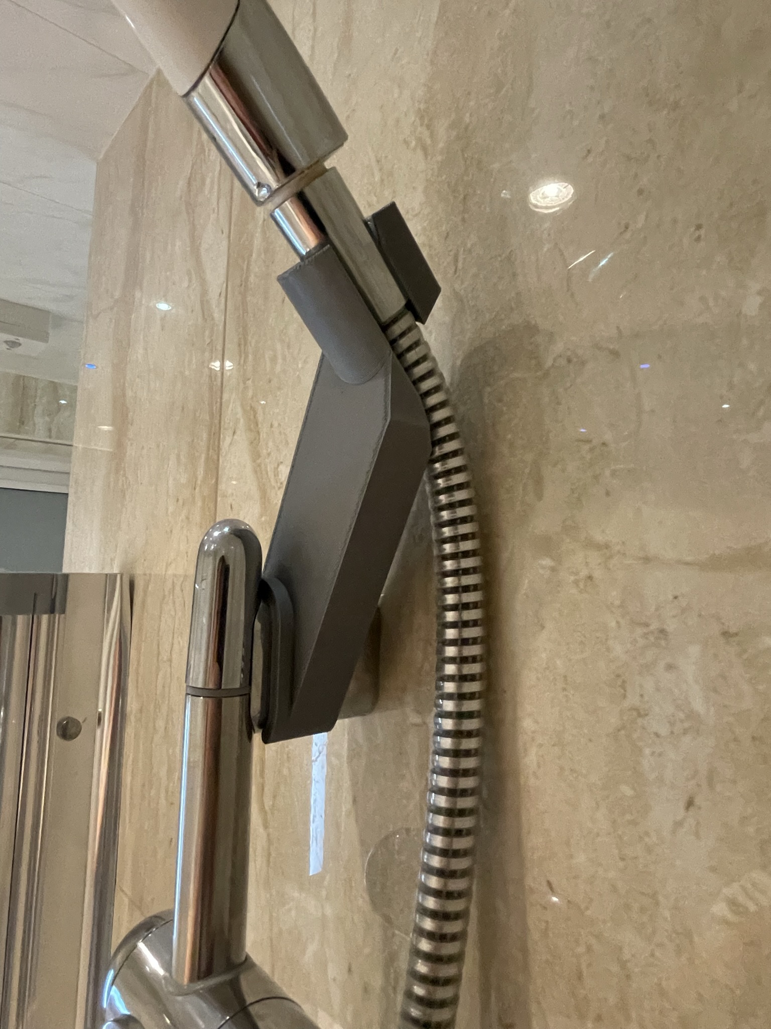 Clip-on Shower Head Extender by SpruceGoose | Download free STL model ...