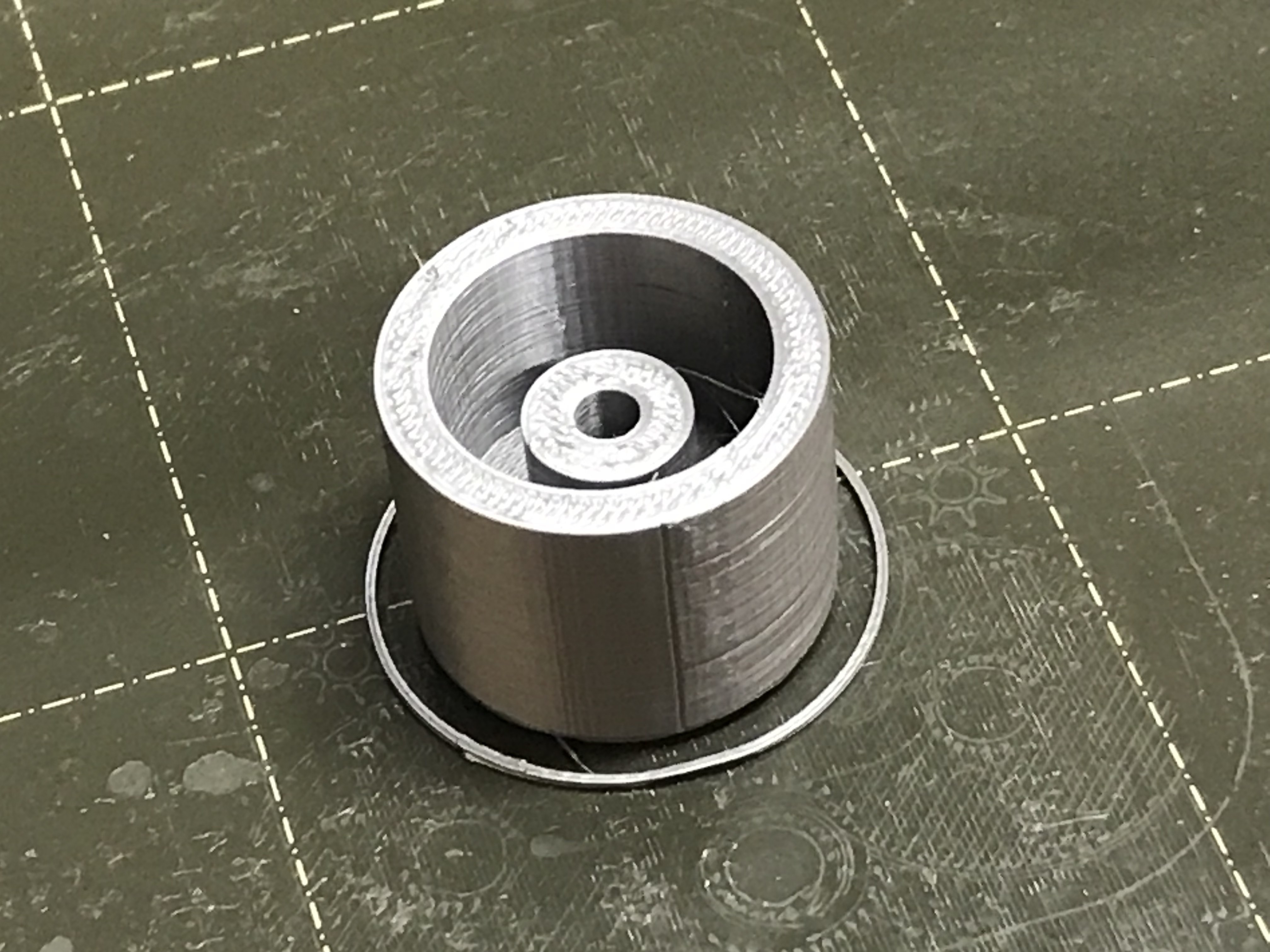 Disky předních a zadních kol a volant ovladače by ZŠ a MŠ Malá Skála ...