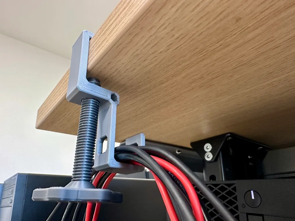 Table hook by marigu | Download free STL model | Printables.com