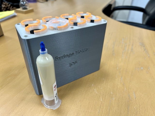 Syringe holder by marigu | Download free STL model | Printables.com