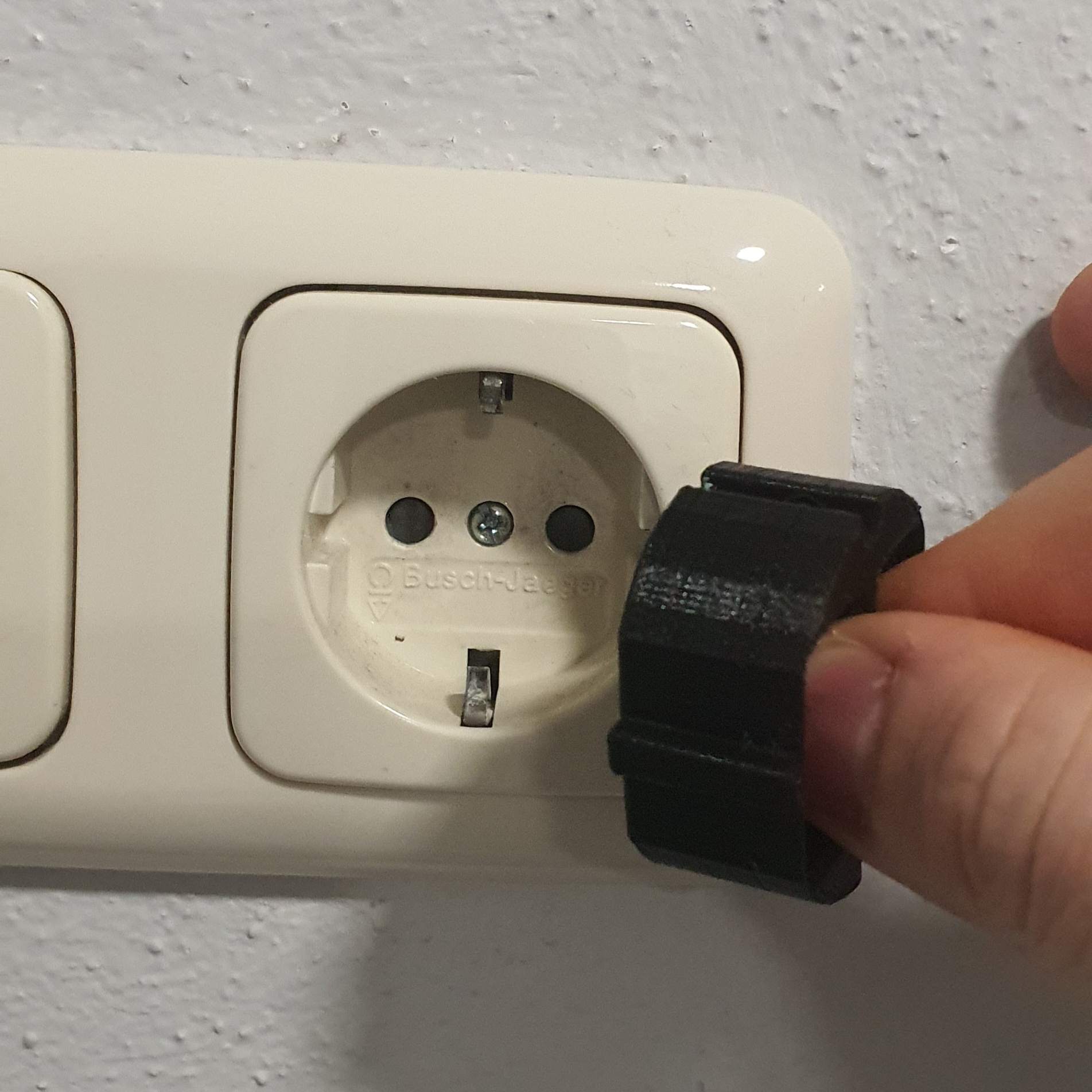 EU Socket Cover by Sebastian Mayrhuber | Download free STL model ...