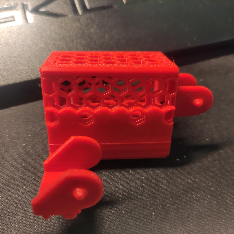 Neptun 2S/Ender 3 Chain System by Kai Mildner | Download free STL model ...