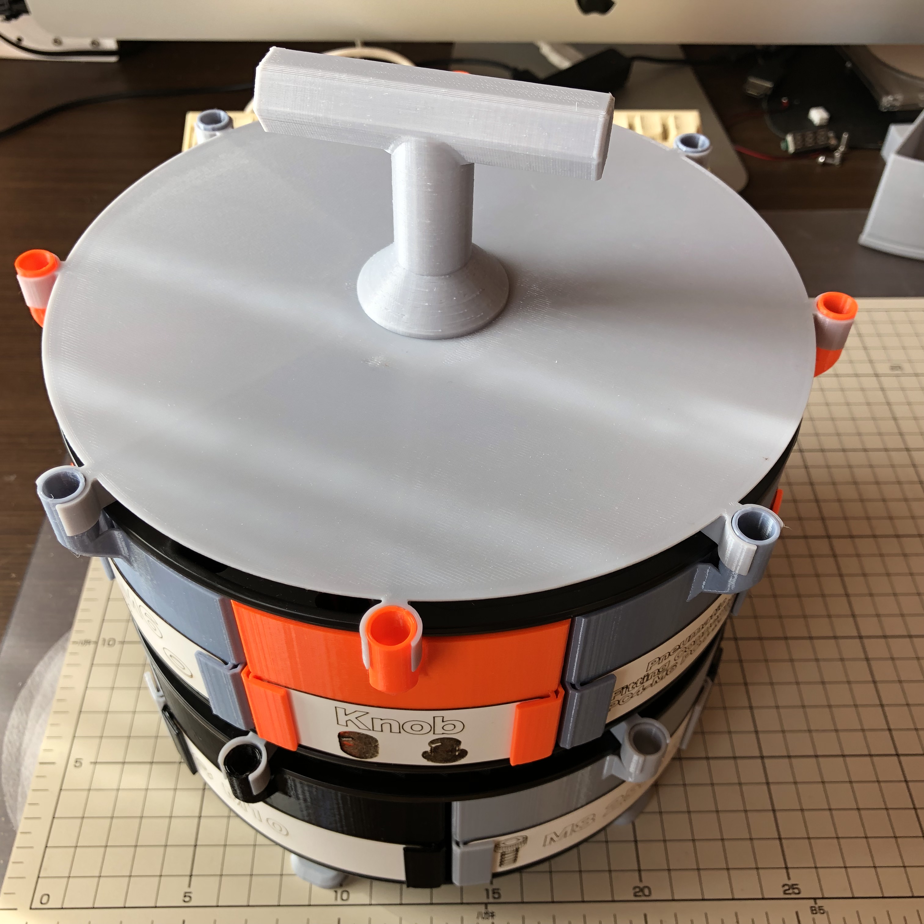Customizable and Stackable Filament Spool Parts Bin by NovemberKou ...