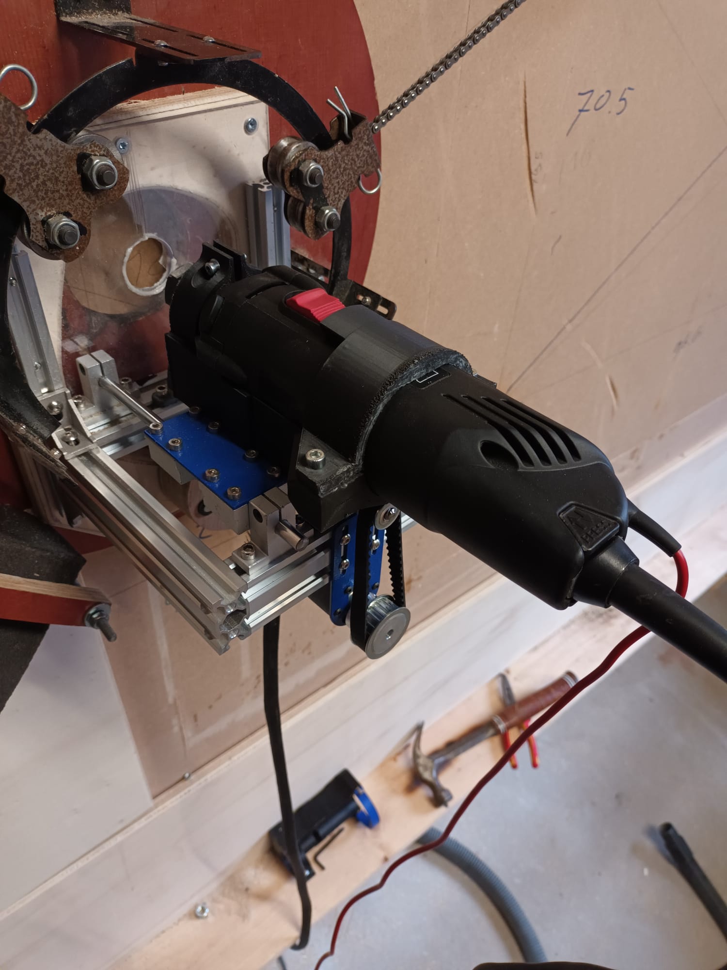 AMB router clamp for Maslow by Viktor | Download free STL model ...