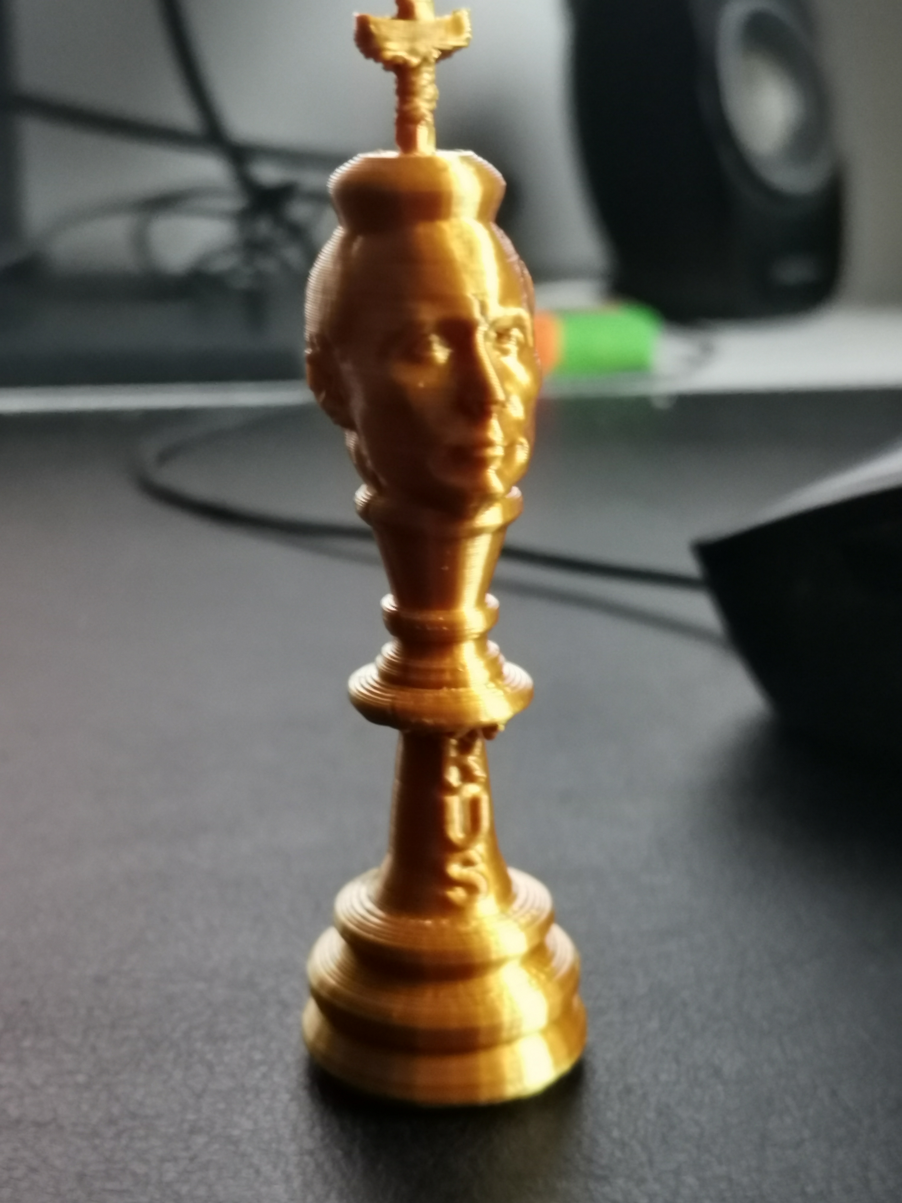 Putin chess queen by Josef Talac | Download free STL model | Printables.com
