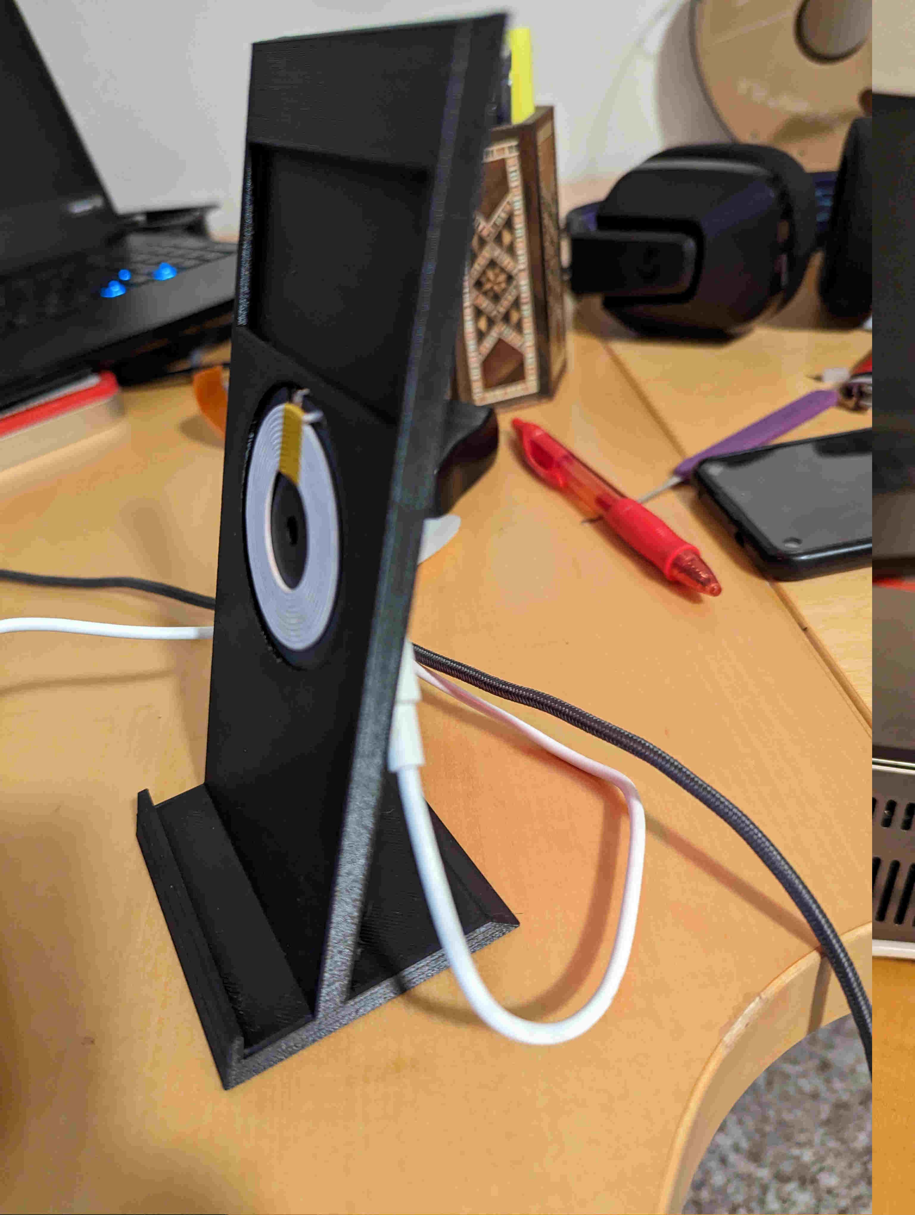 Pixel 7 Wireless charger von ramalamadingdong | Kostenloses STL-Modell ...