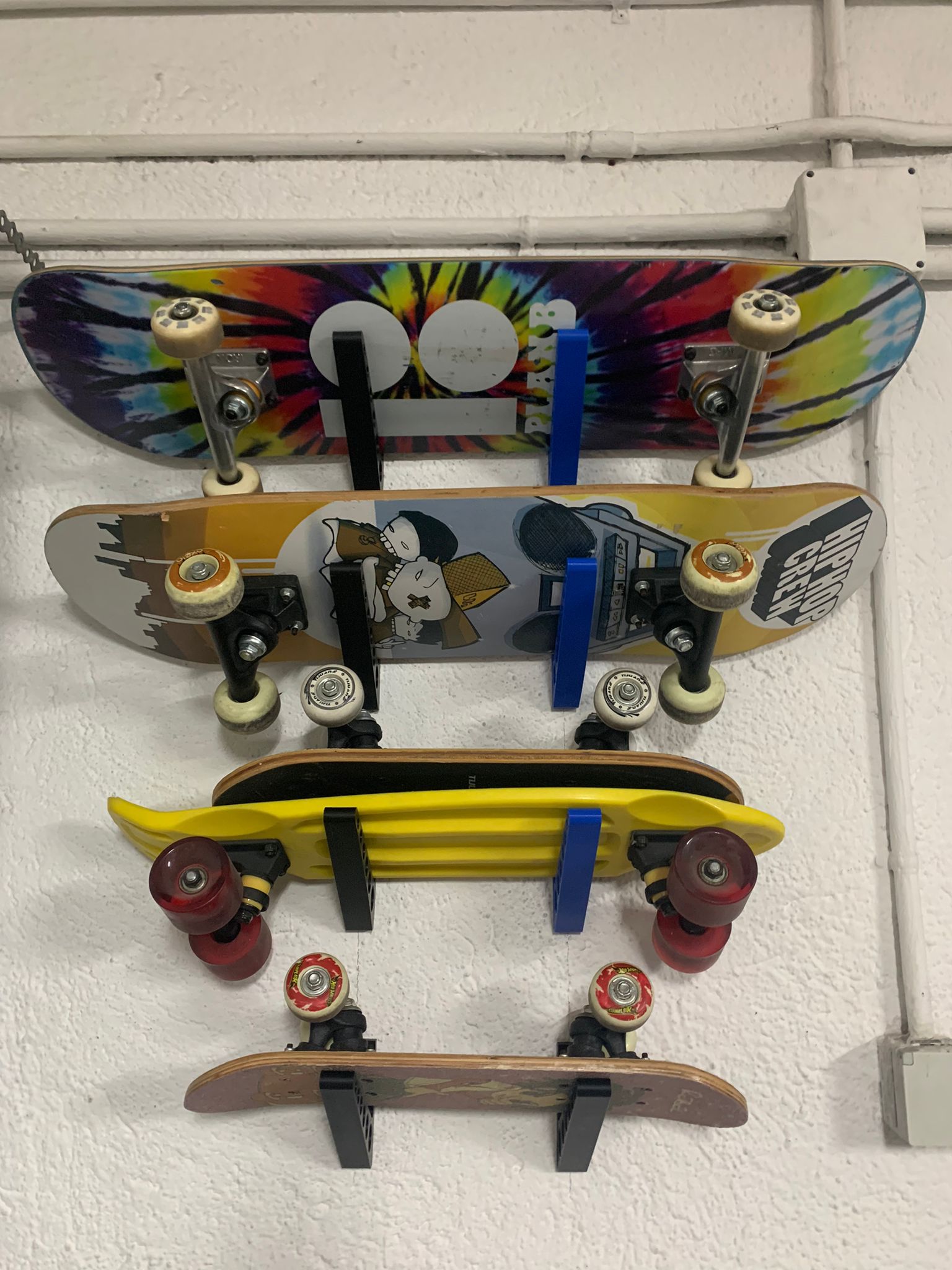 Skate Board Wall Holder Remix by HekMaker | Download free STL model ...