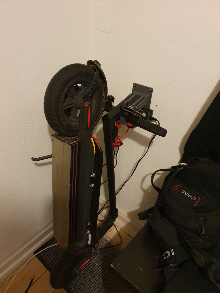 M365 Wall Mount by Ehome | Download free STL model | Printables.com