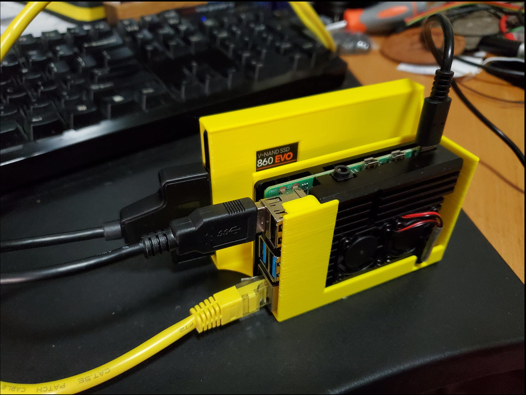 Raspberry PI + SSD case by Rob Latour | Download free STL model ...