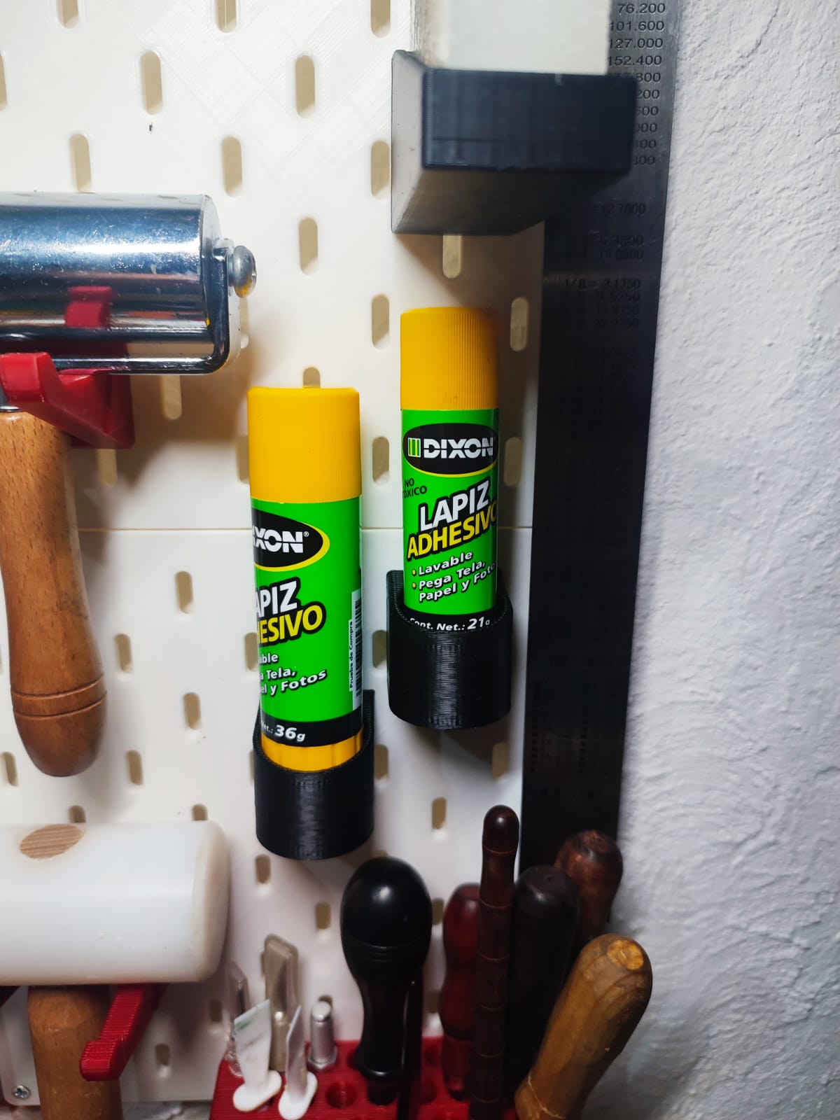 Skadis glue stick holder by BlacKraken | Download free STL model ...