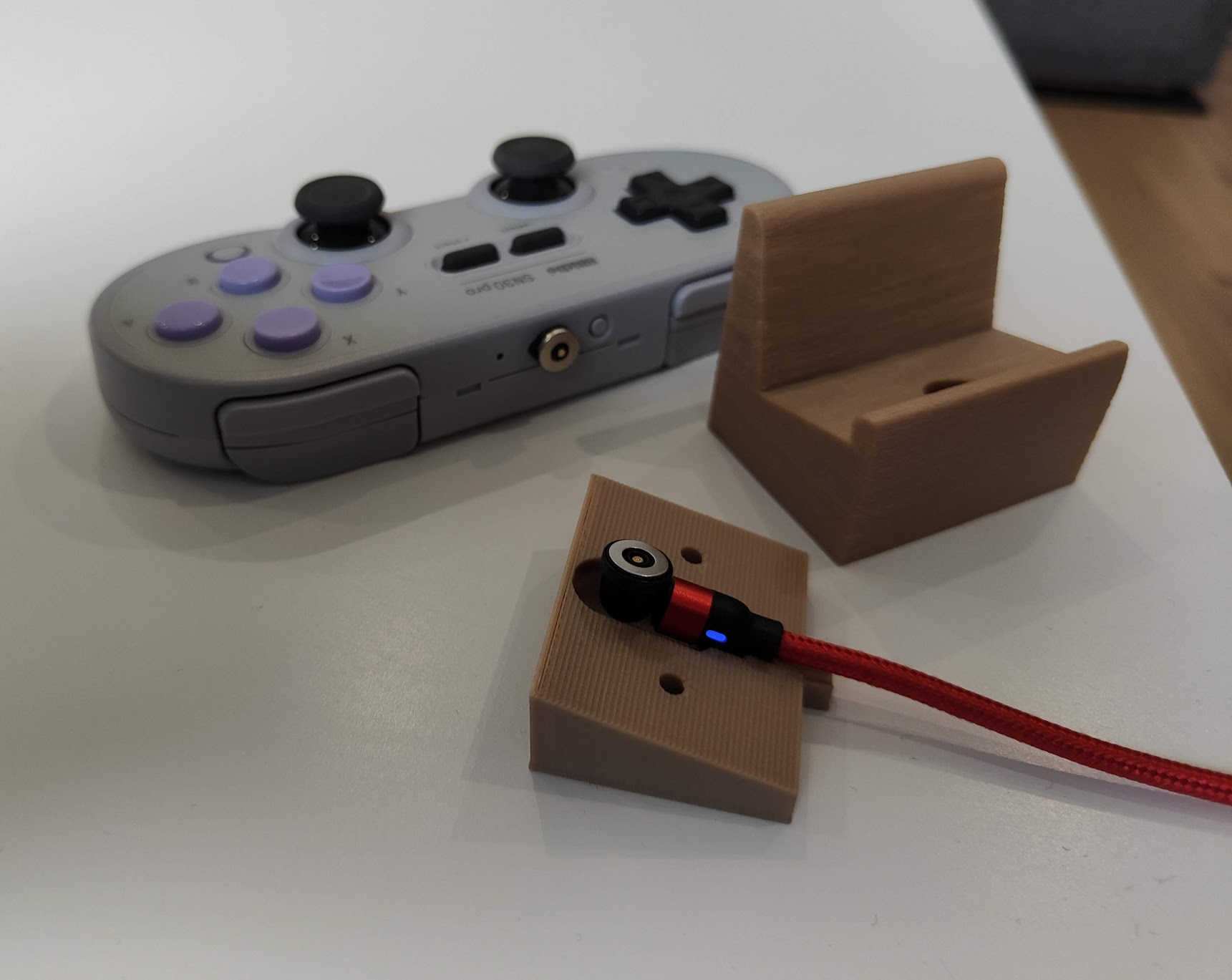 8BitDo SN30 Pro Charging Dock autorstwa Lyrkan | Pobierz darmowy model ...
