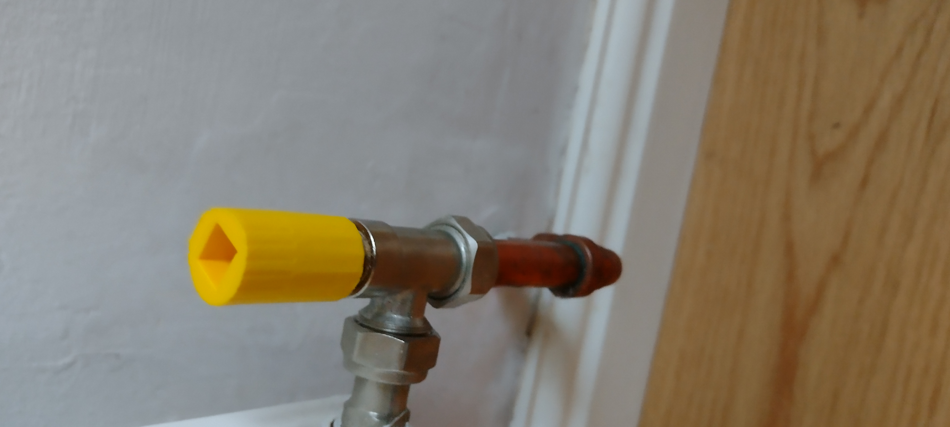 Radiator check valve knob by Pete Jensen | Download free STL model ...