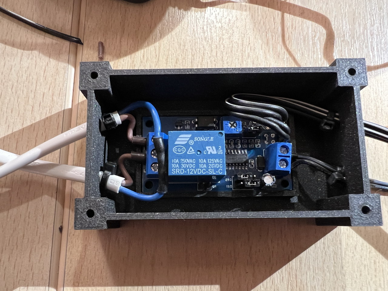 Box for timer relais por Satellietje | Descargar modelo STL gratuito ...