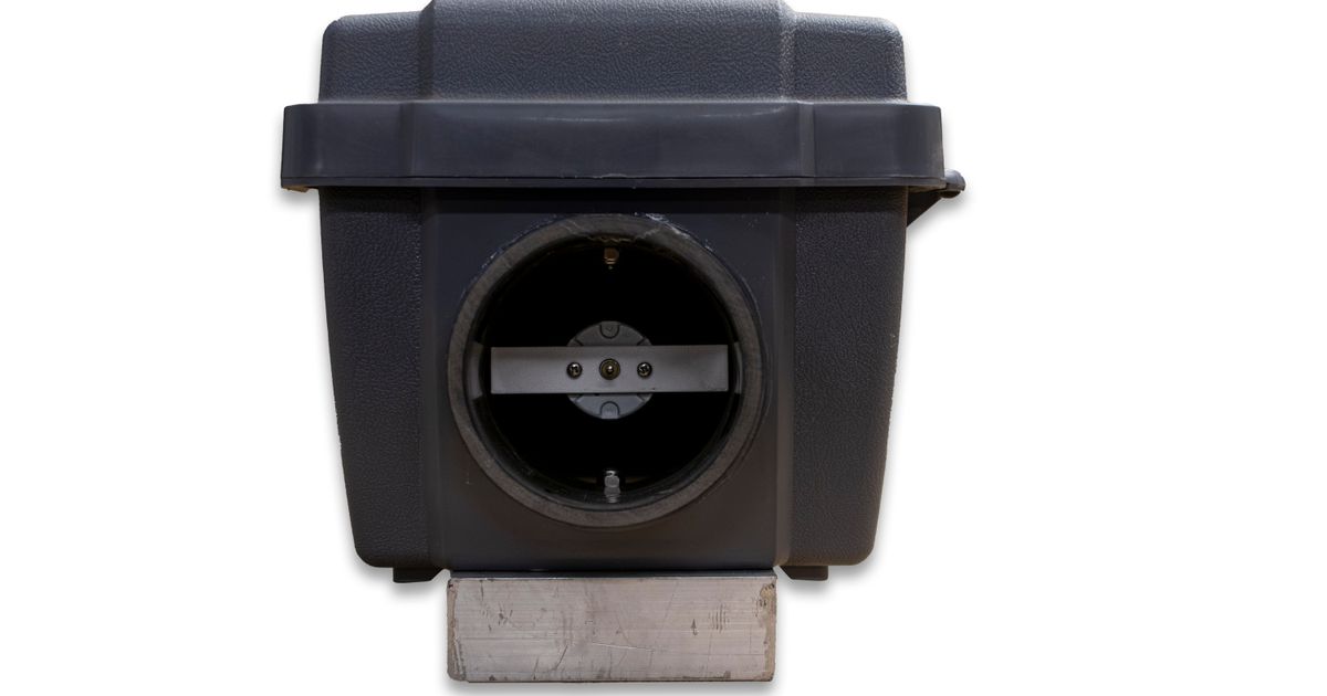 Gravid Mosquito Trap: Motor Bracket by Mark Nakata | Download free STL ...