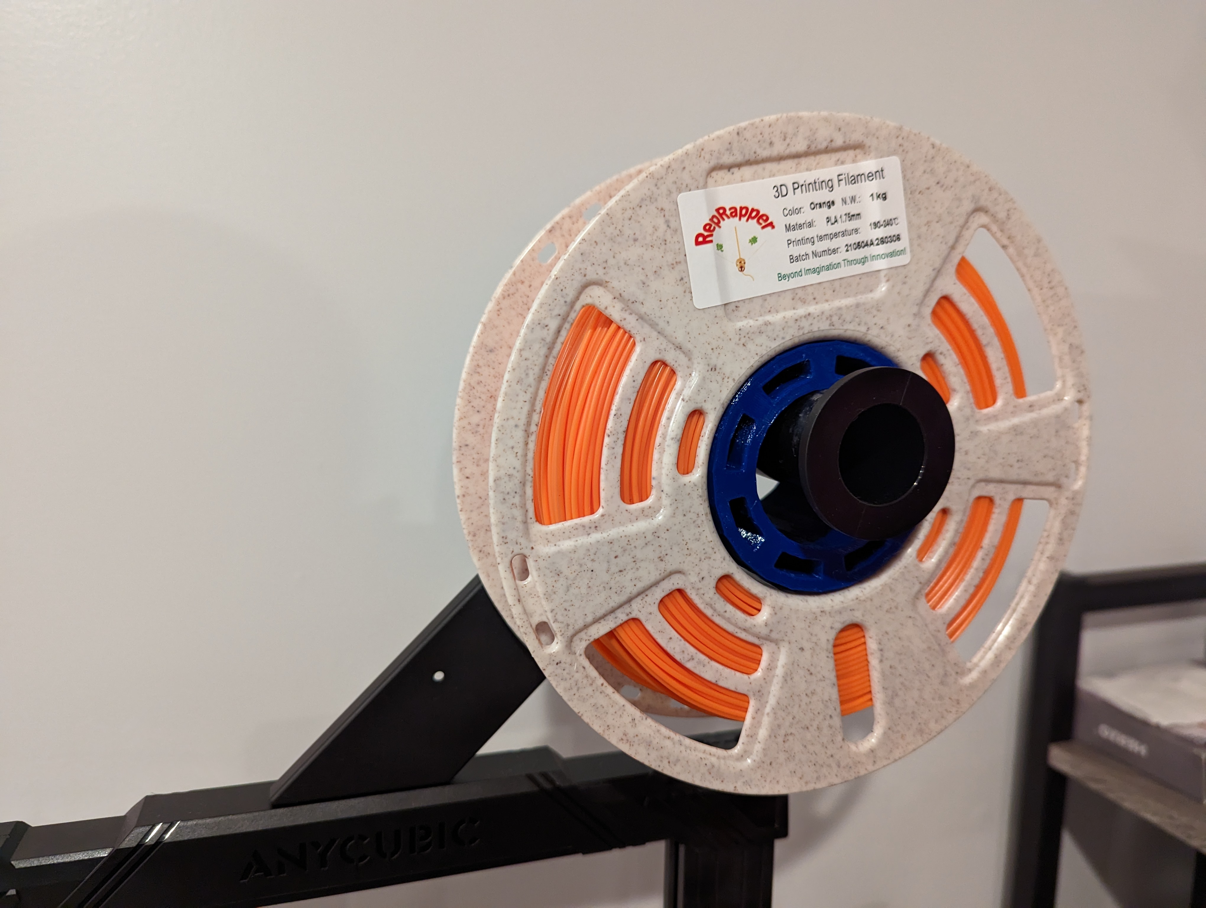 Filament reel insert by Manbous | Download free STL model | Printables.com