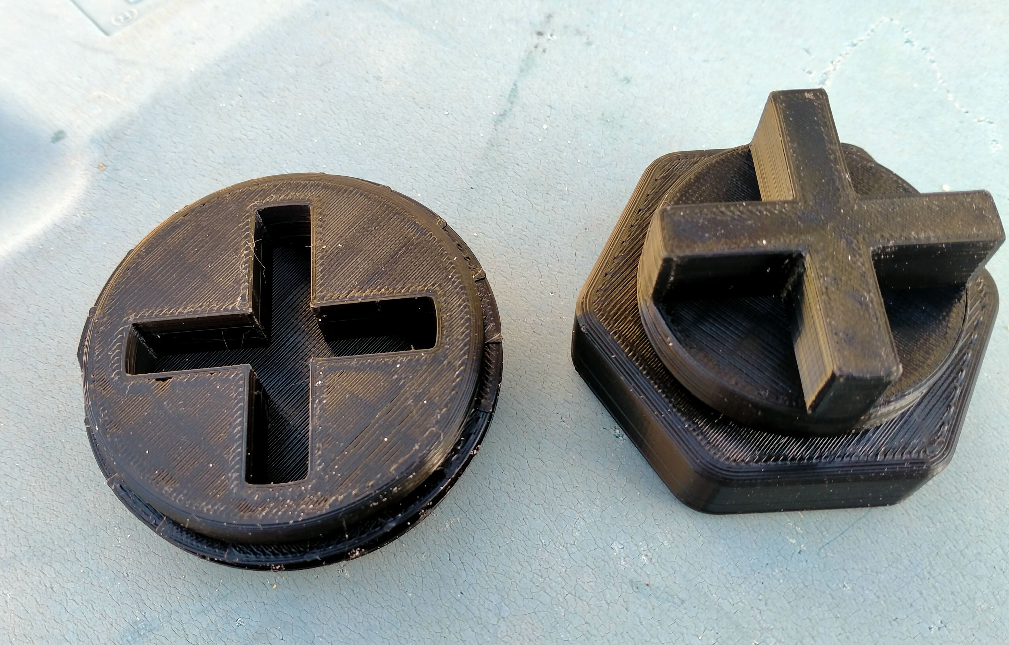Poly Barrel Bung Cap & Wrench (cross pattern) by Mearcat | Download ...