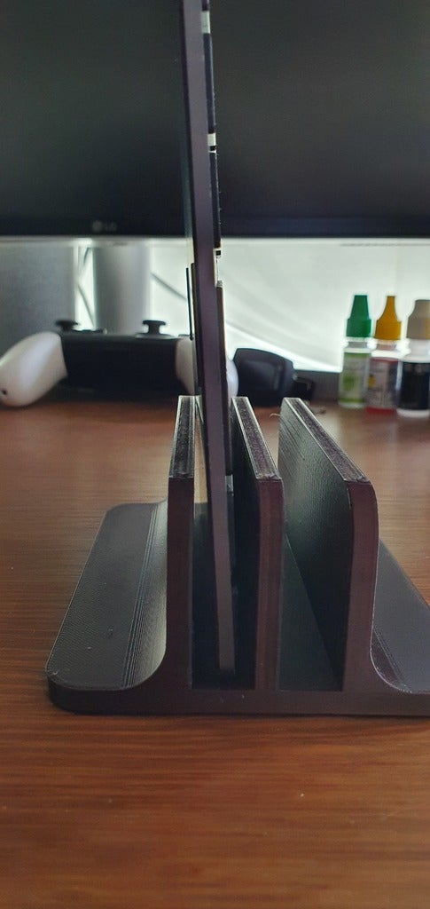 Stand for Magic Keyboard / Magic Trackpad (2 locations) by LinkPhoenix ...
