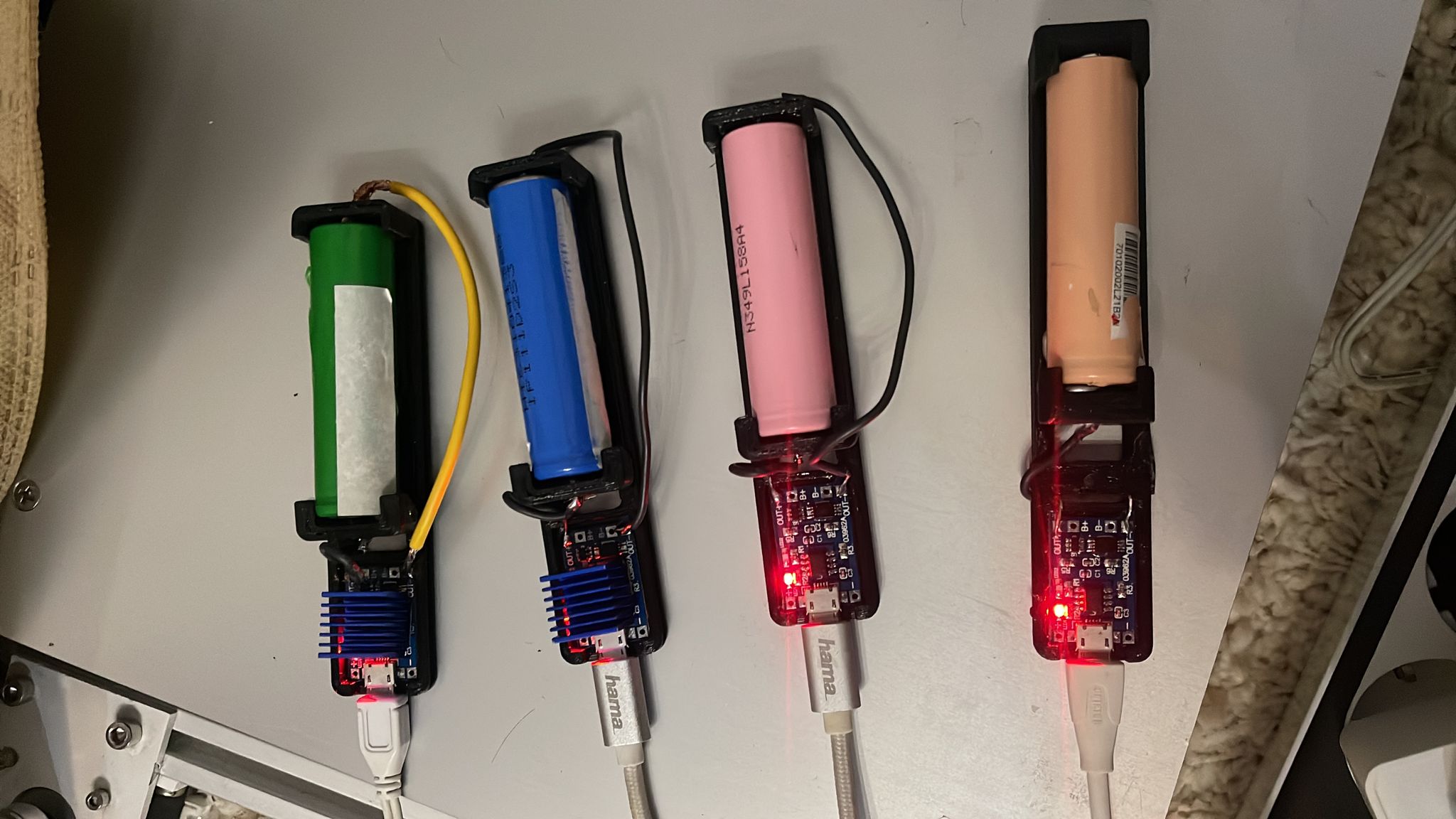 Print in place spring loaded 18650 Battery cell holder / charger TP4056 ...