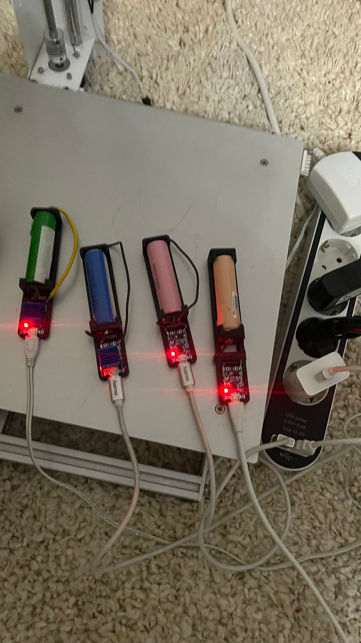 Print in place spring loaded 18650 Battery cell holder / charger TP4056 ...