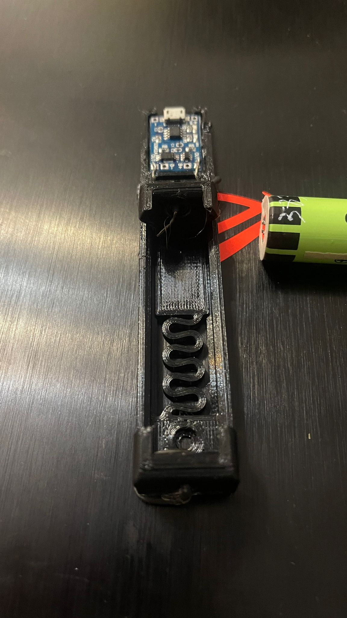 Print in place spring loaded 18650 Battery cell holder / charger TP4056 ...