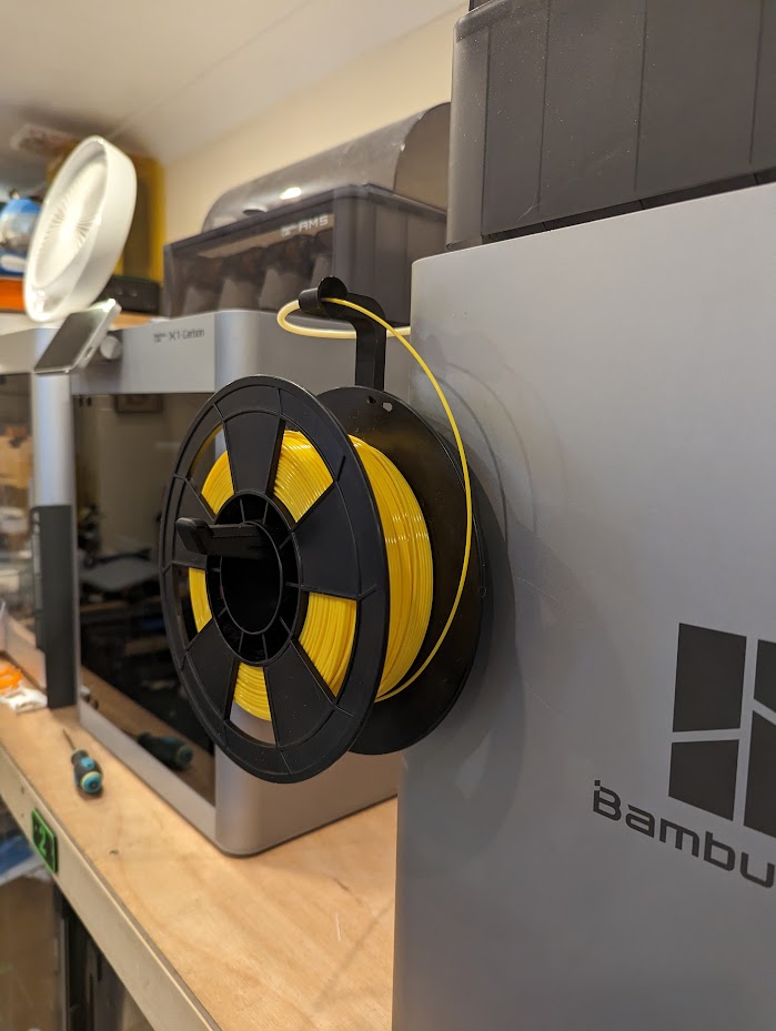Bambu X1 Carbon Horizontal Side Filament Holder par CdRsKuLL ...
