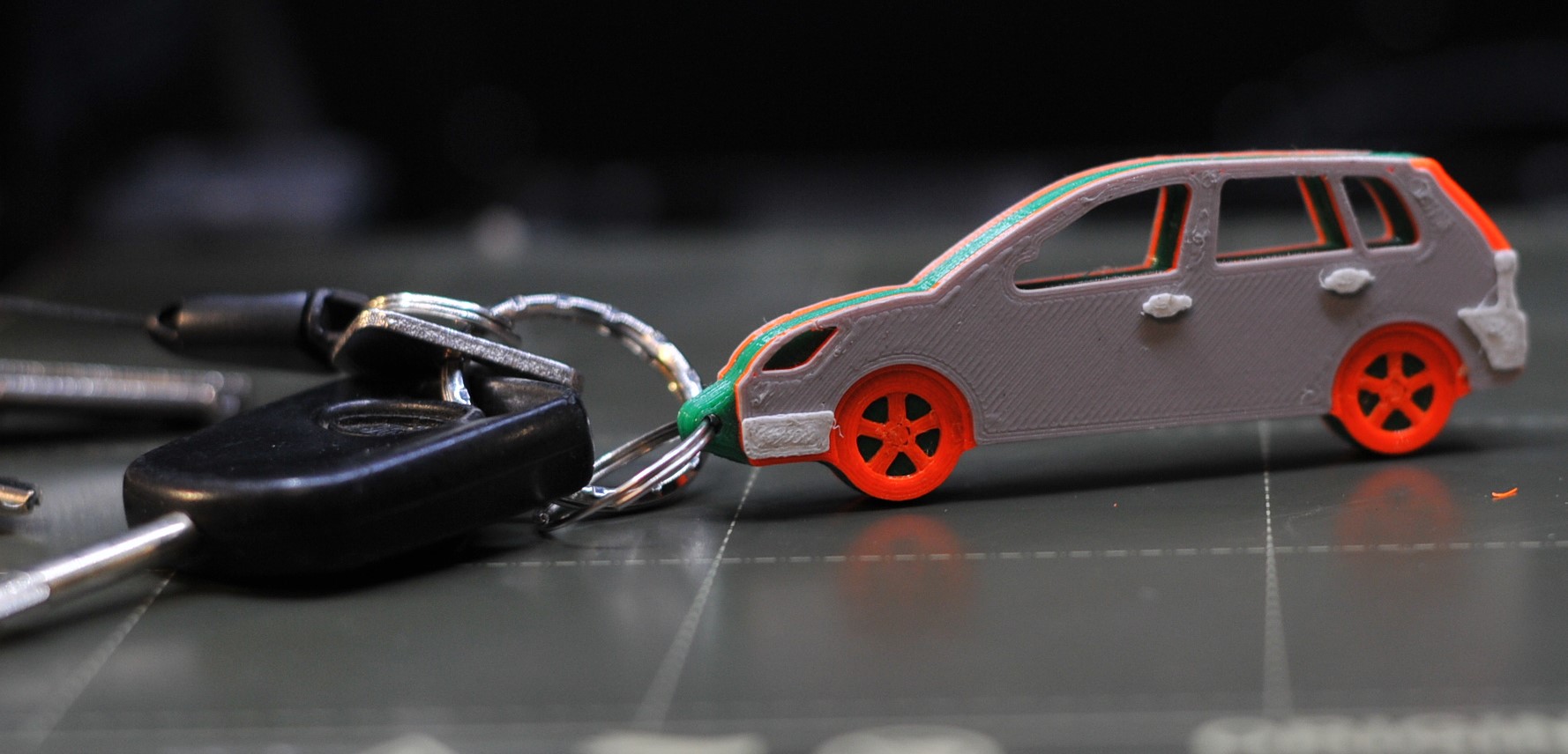 Car key holder (decoration) by Yasufberg | Download free STL model ...