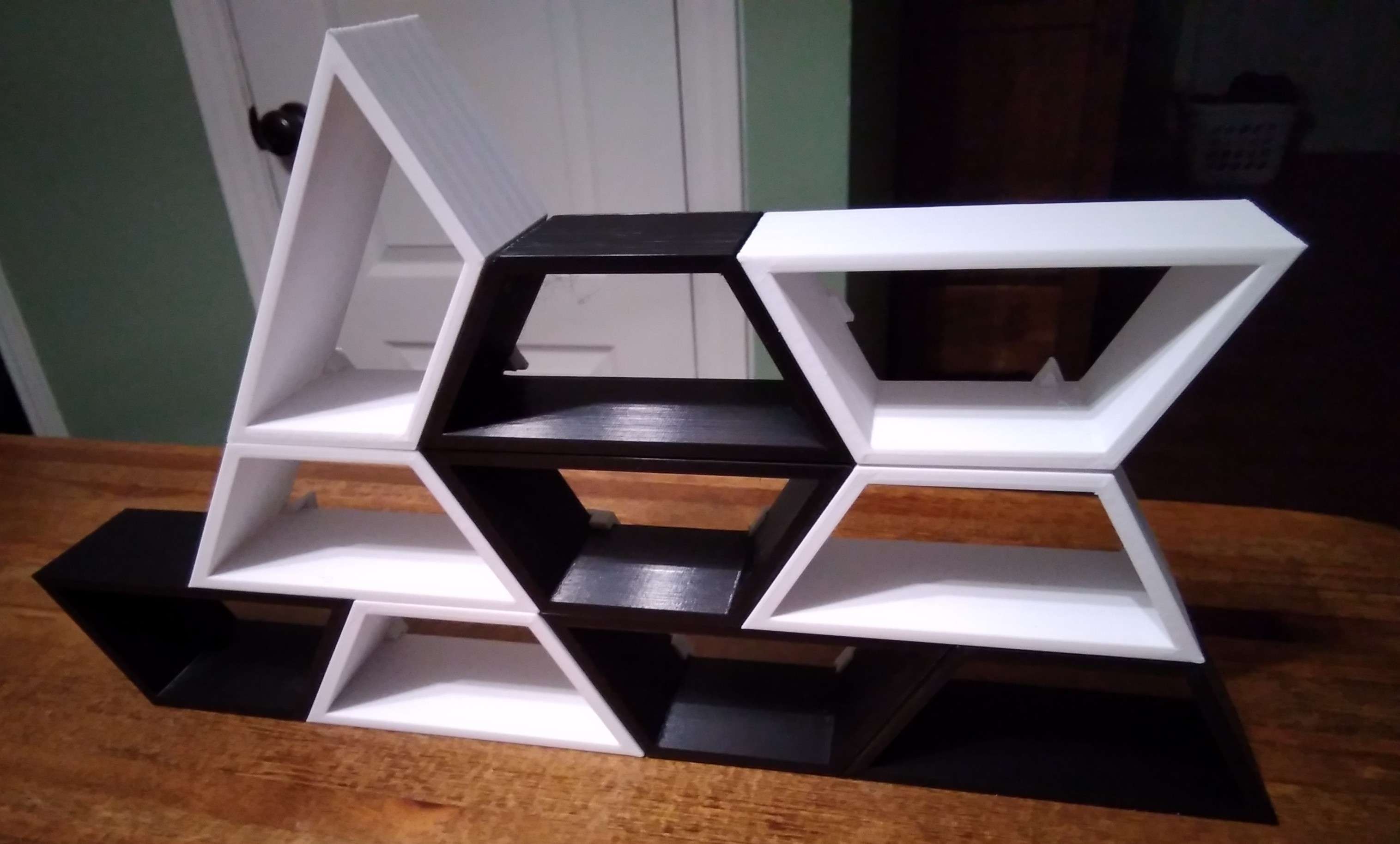 Trapezoid Modular Display Shelf by Casper_FH | Download free STL model ...