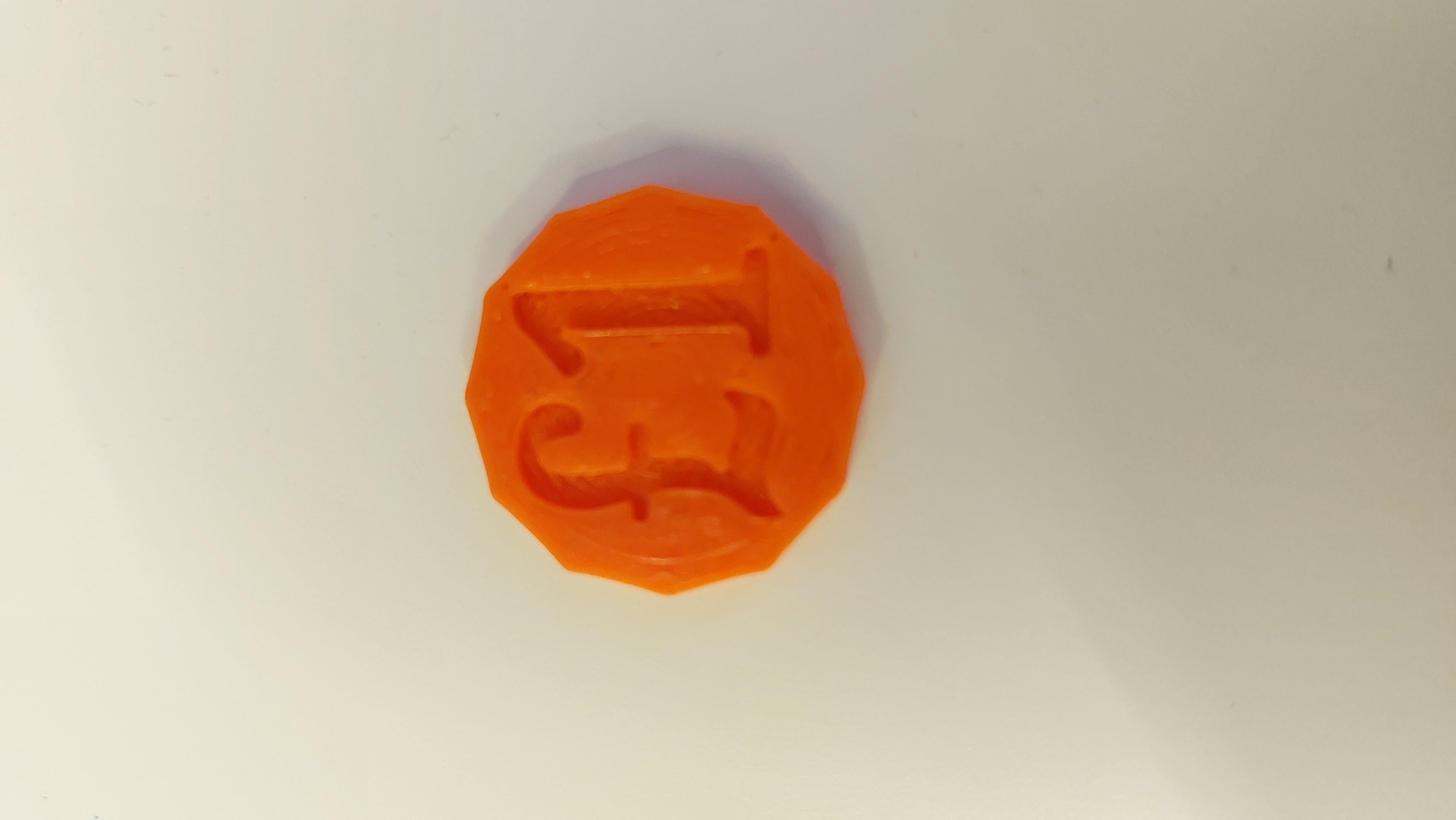 Shopping Trolley Token £1 by Sprout10 | Download free STL model ...