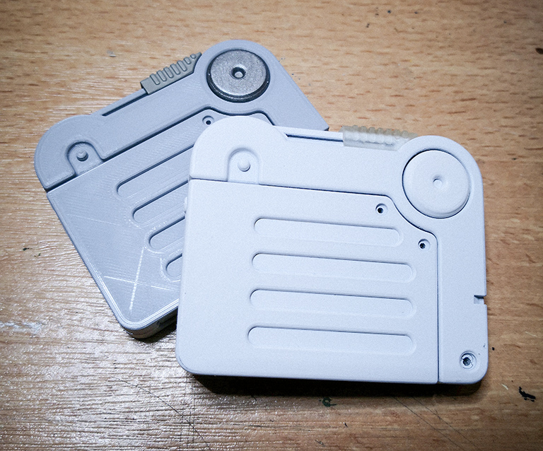 Fallout 4 / Fallout 76 HoloTape Replica by Chrizz | Download free STL ...
