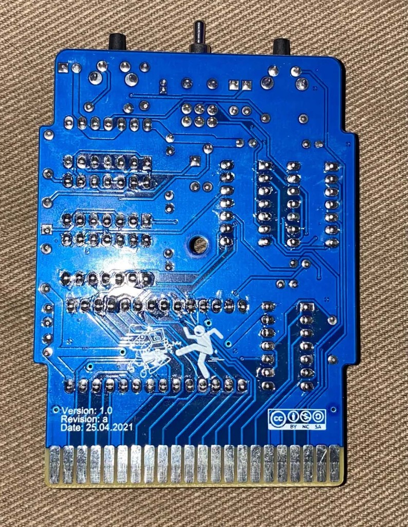 Commodore C64 The Expert Trilogic cartridge housing case by Osfald ...