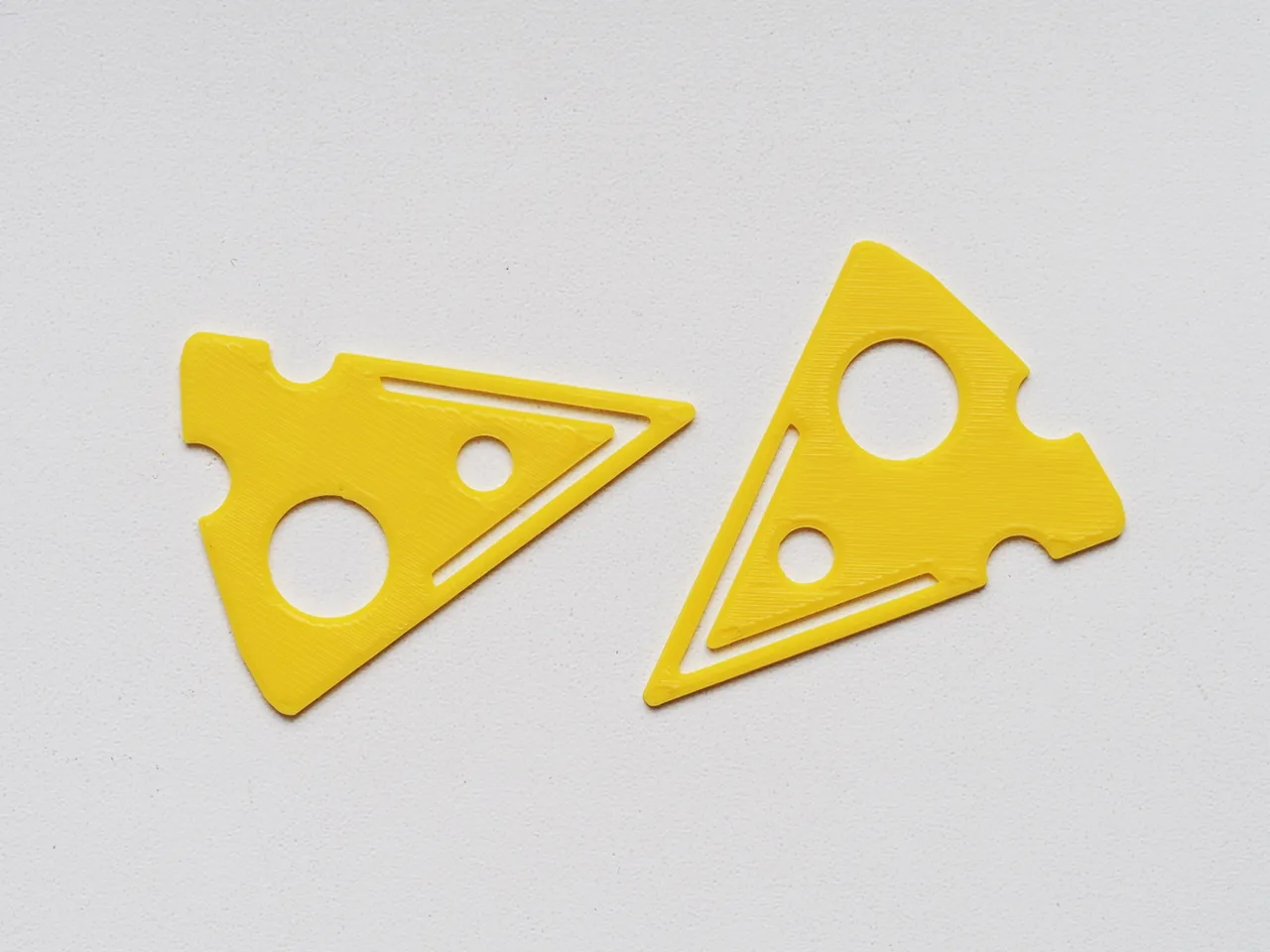 Cheese bookmark by Kreativní centrUM | Download free STL model ...