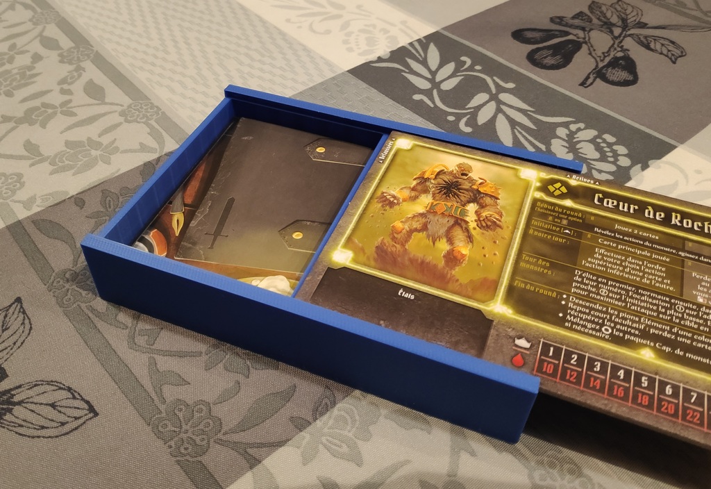 Gloomhaven Character storage box with slide by Fujisama | Download free ...