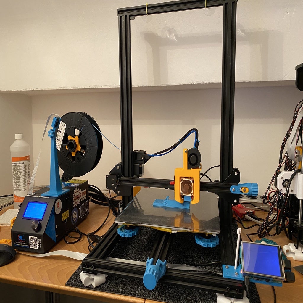 RaspPi 3 / XPT2046 mount by dargul | Download free STL model ...