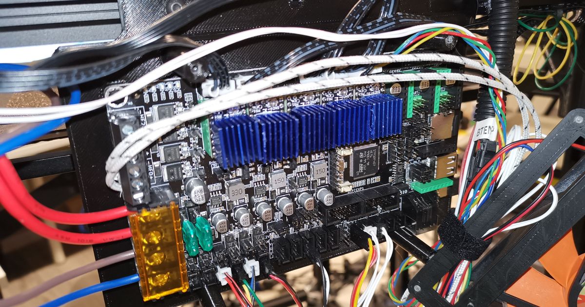 mks monster 8 v2 mounting bracket by Leo DIY | Download free STL model ...