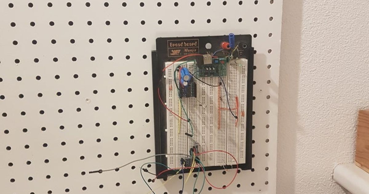 Breadboard Pegboard Mount by RoboMagus | Download free STL model ...