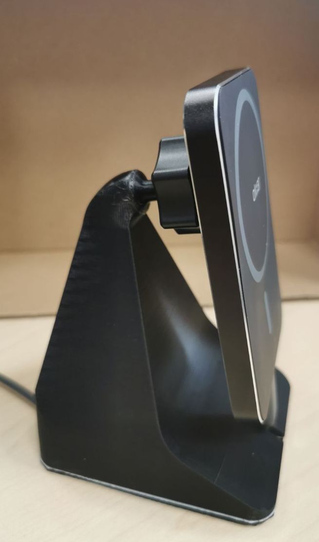 MagSafe Desktop Stand for Car Charger for iPhone by sternli27 ...