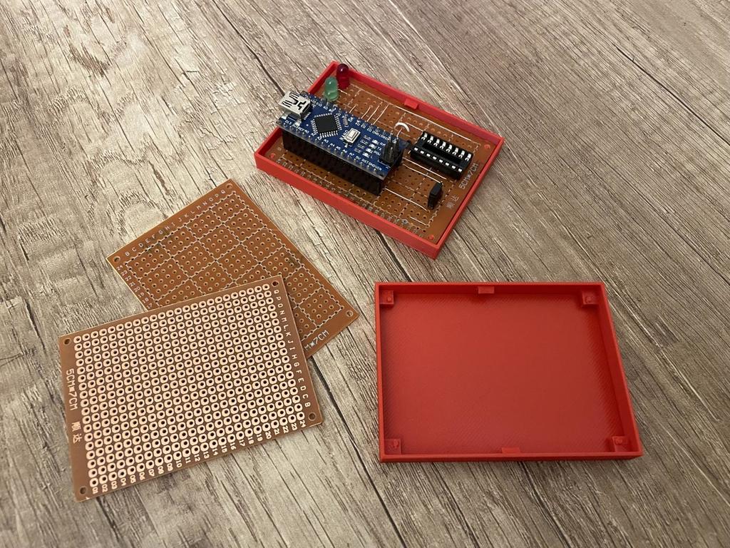 Case for 5x7cm PCB by DMUX | Download free STL model | Printables.com