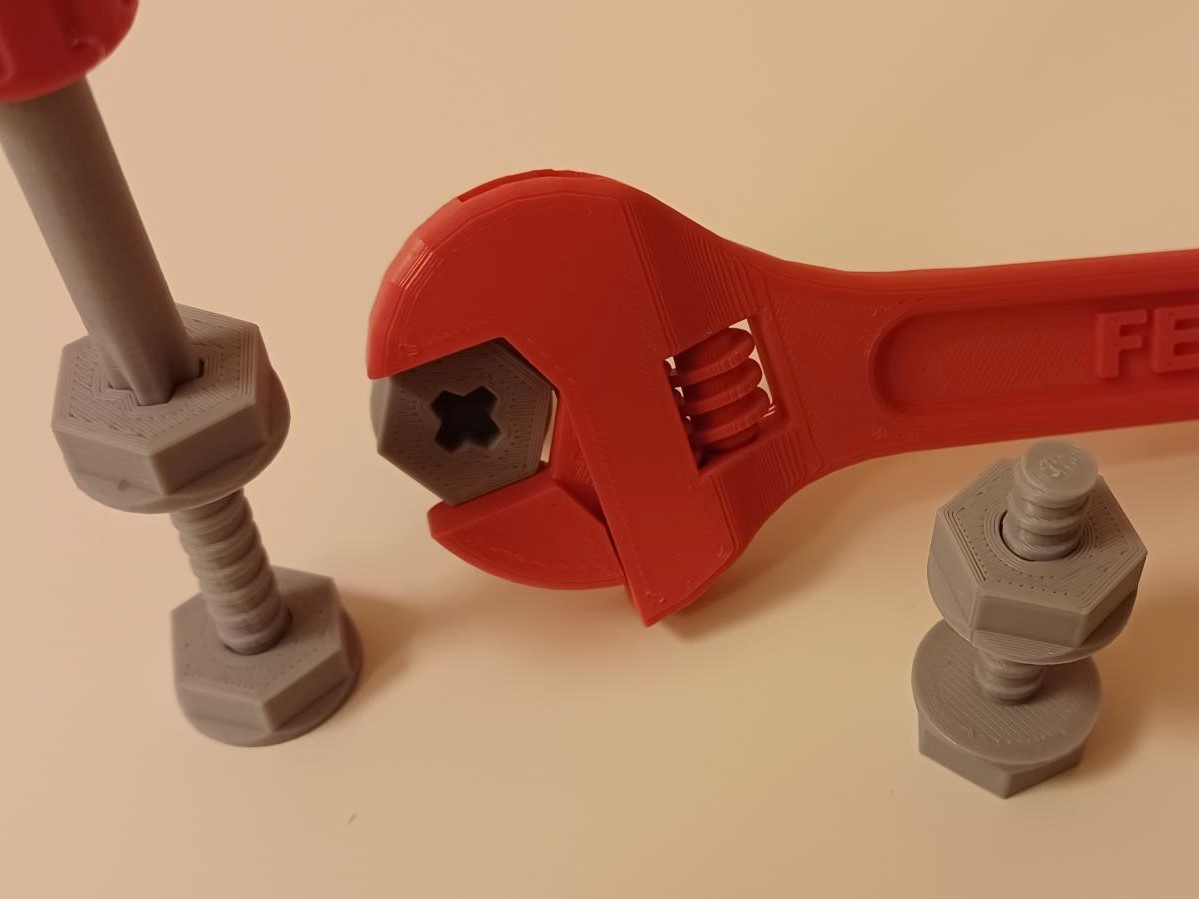 Nuts and Bolts - Kids Construction Toy by Chrise_2000 | Download free ...