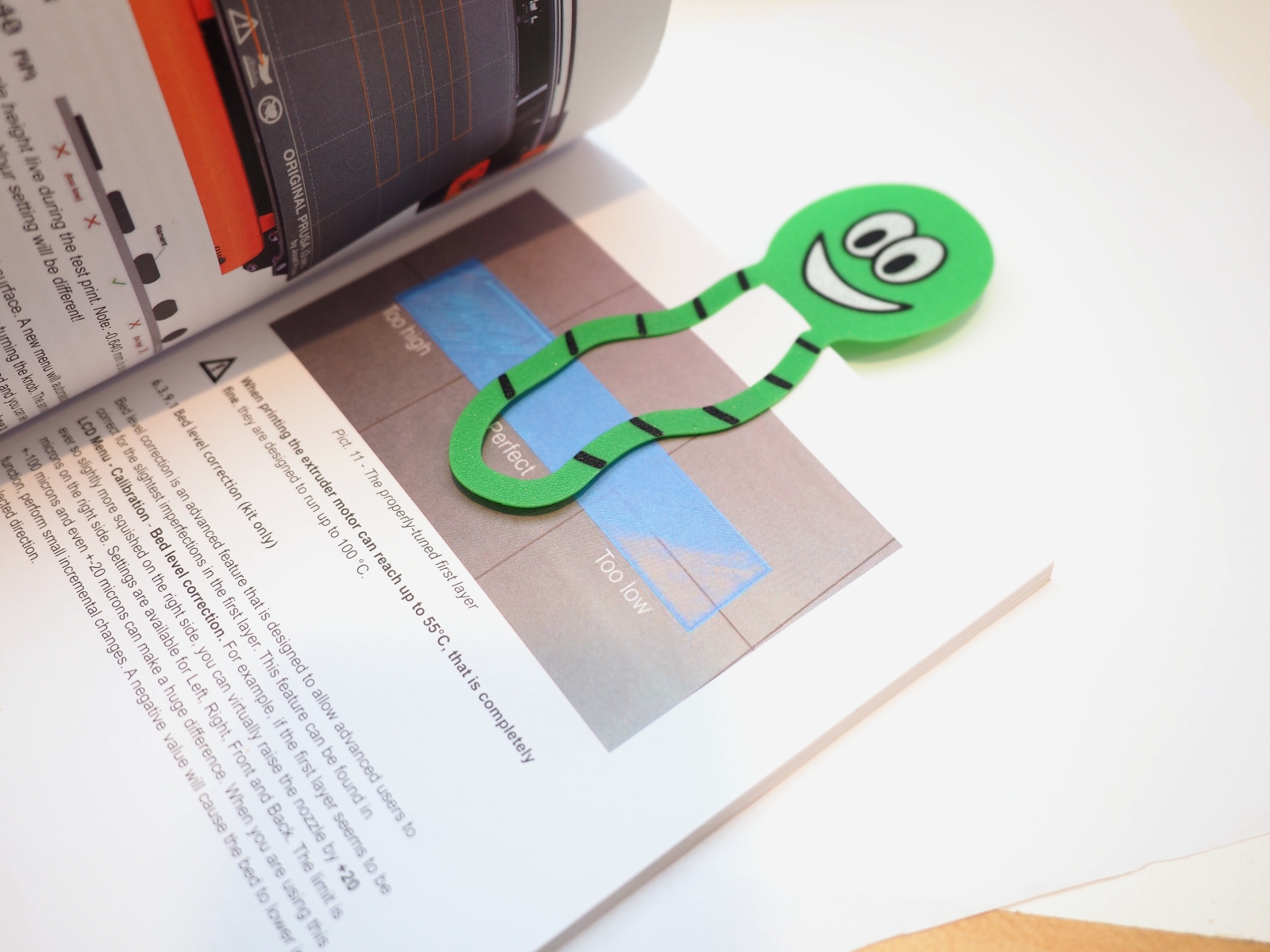 Bookworm the Bookmark - Multicolor without MMU by MSB | Download free ...