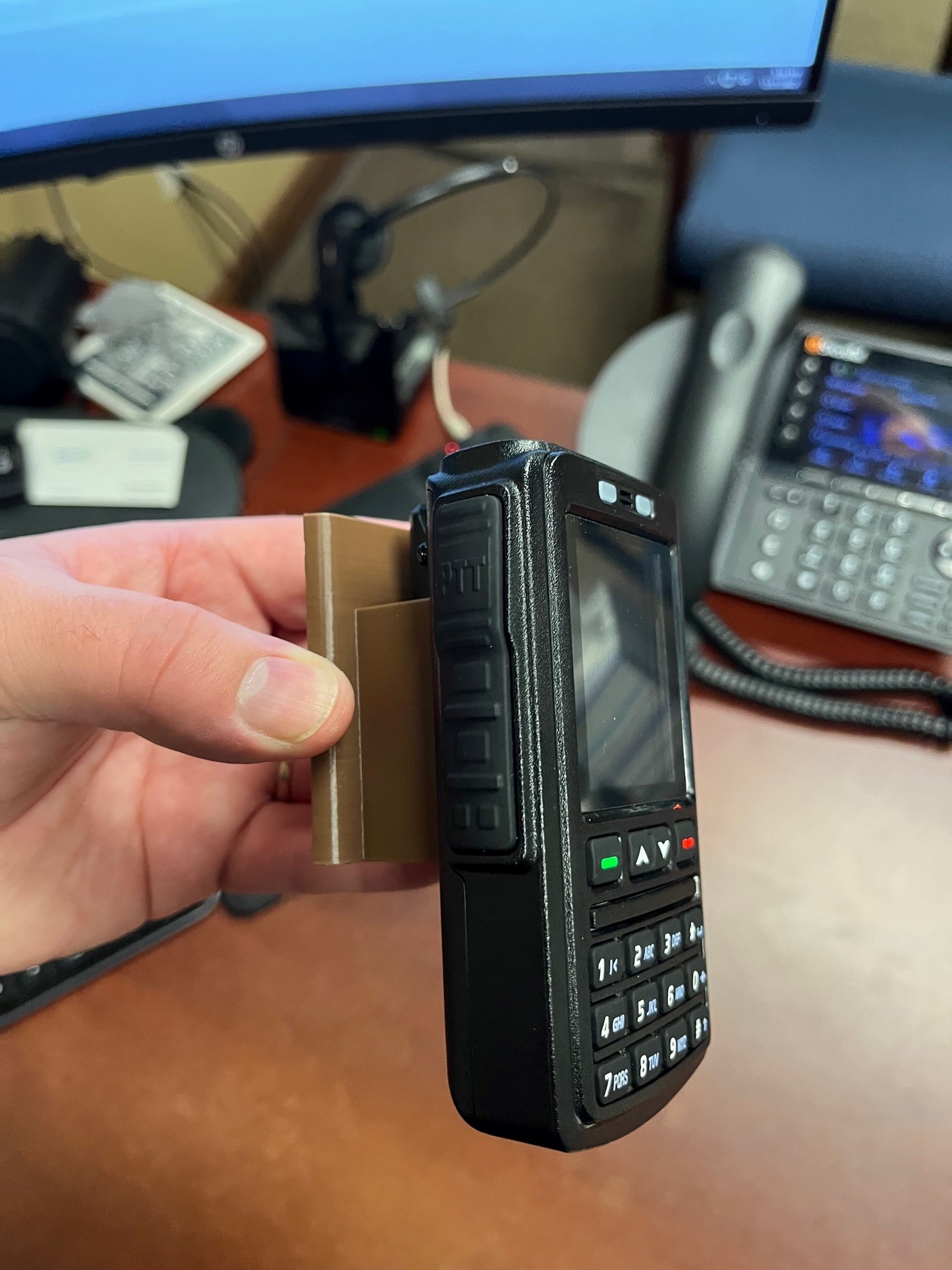 Anytone BT-01 or 878 Mic clip adapter by JonathanHaase | Download free ...