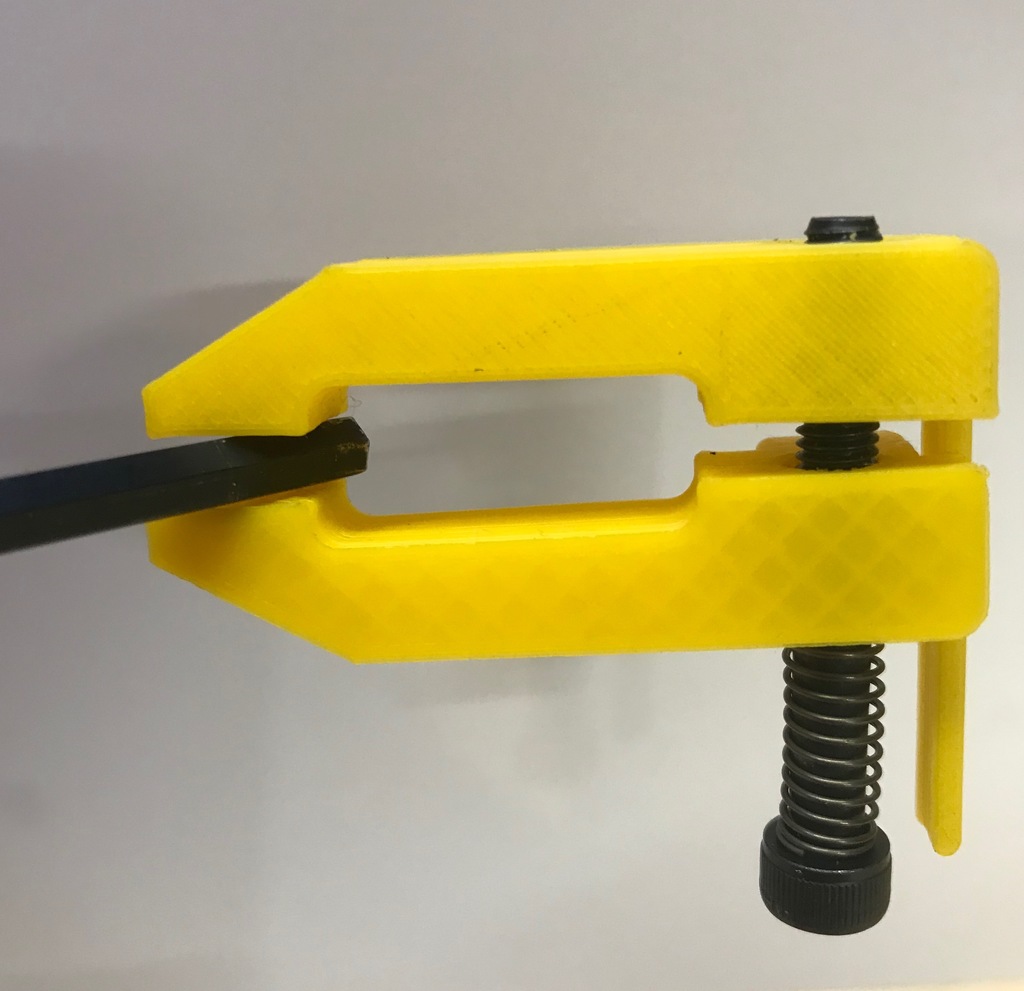 Mini Spring Clamp by AlteRob | Download free STL model | Printables.com