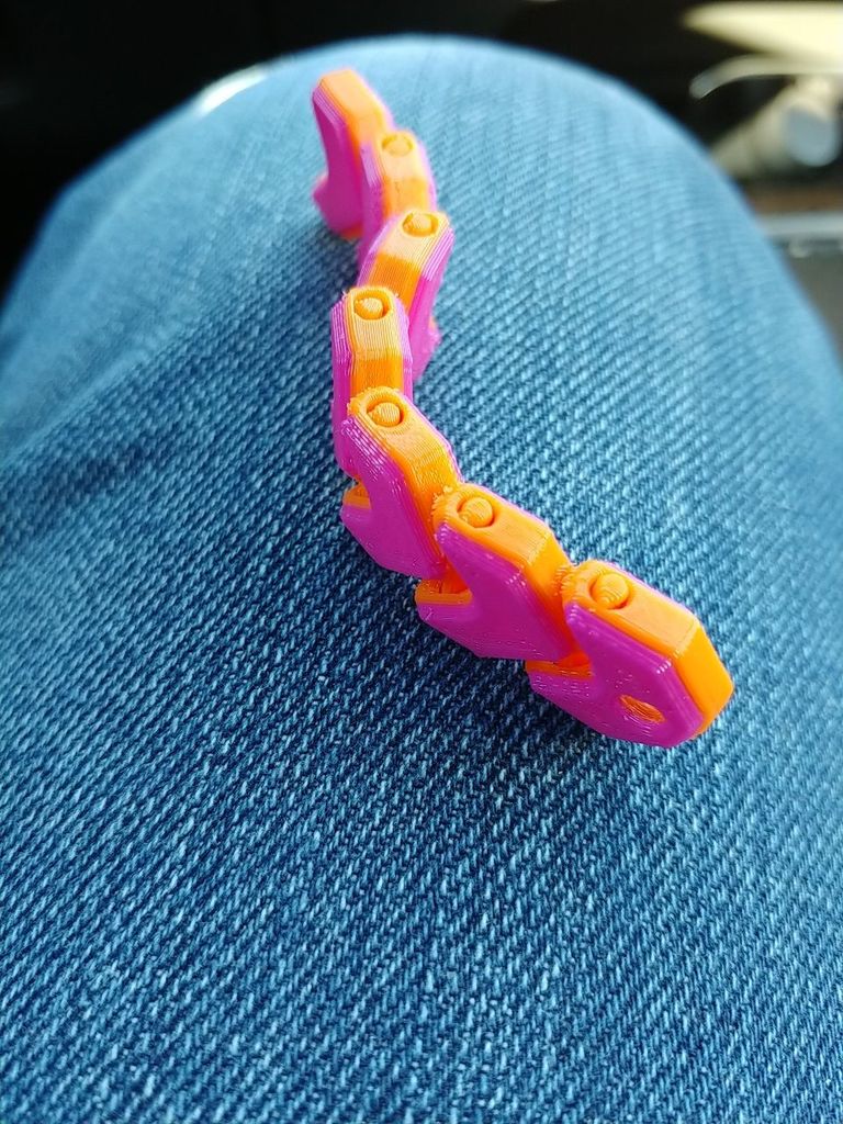 Keychain Snake Fidget / Snake Toy by Mistertech | Download free STL ...