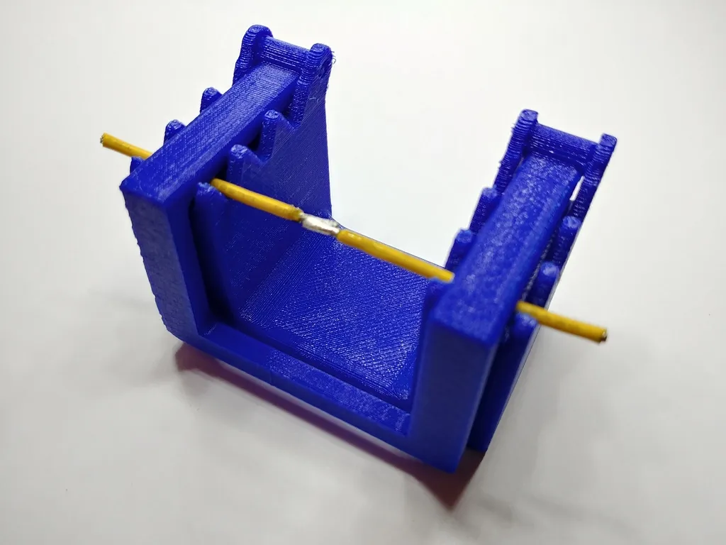 Soldering Helping Hands by Mistertech | Download free STL model ...
