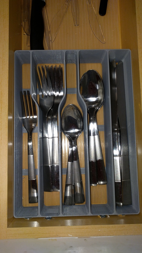 Silverwear organizer for slim drawer by Mistertech | Download free STL ...