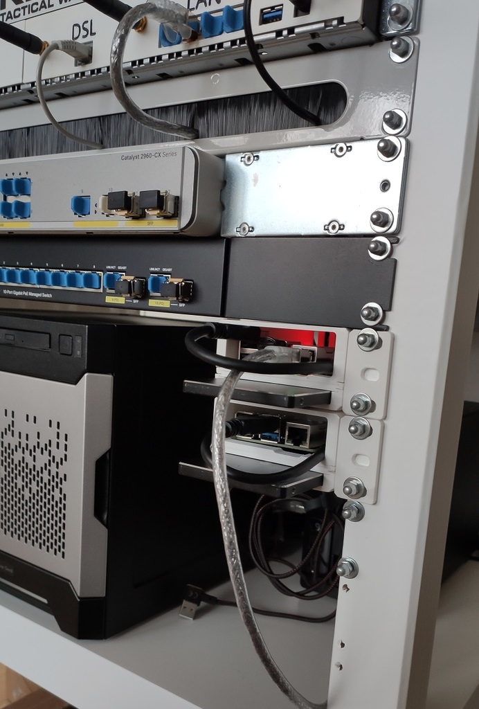 19" Rackmount Case for Raspberry Pi and "HotSwap"-SSD by Ascardia ...