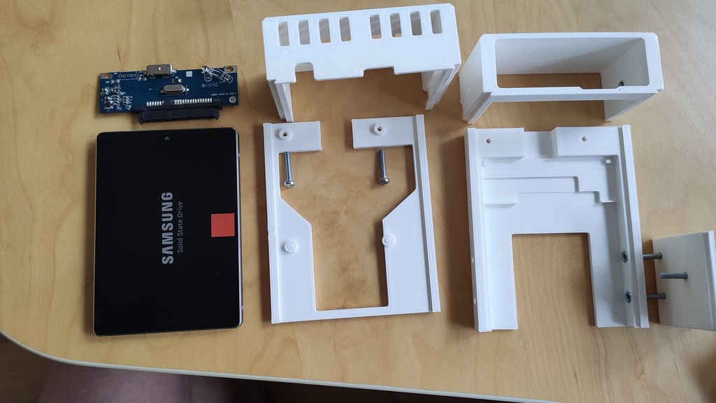 19" Rackmount Case for Raspberry Pi and "HotSwap"-SSD by Ascardia ...