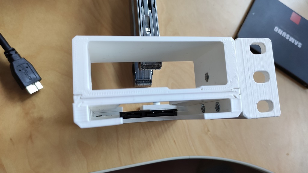 19" Rackmount Case for Raspberry Pi and "HotSwap"-SSD by Ascardia ...