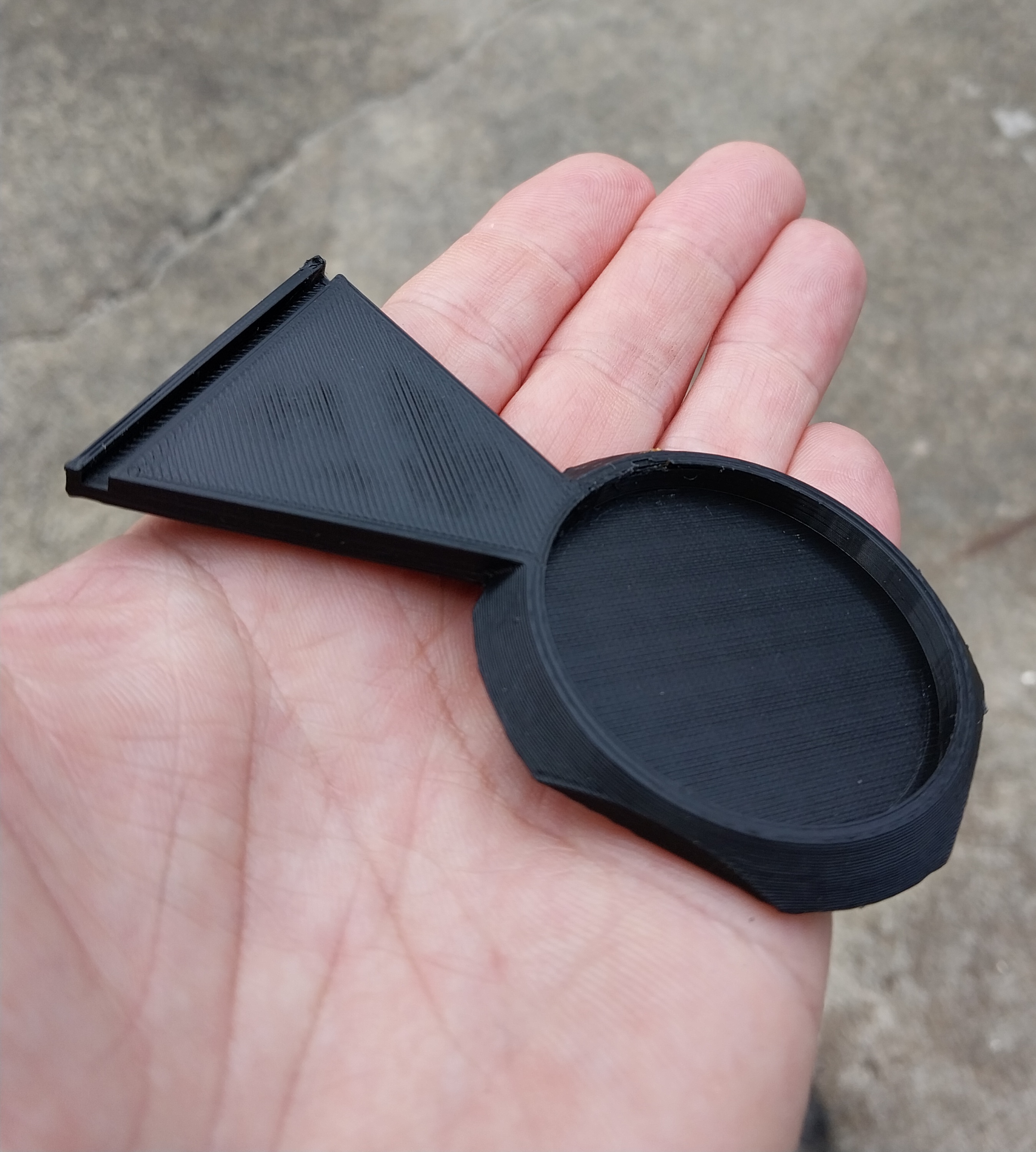 Tea light base with slot by 3dDesignsByPaul | Download free STL model ...